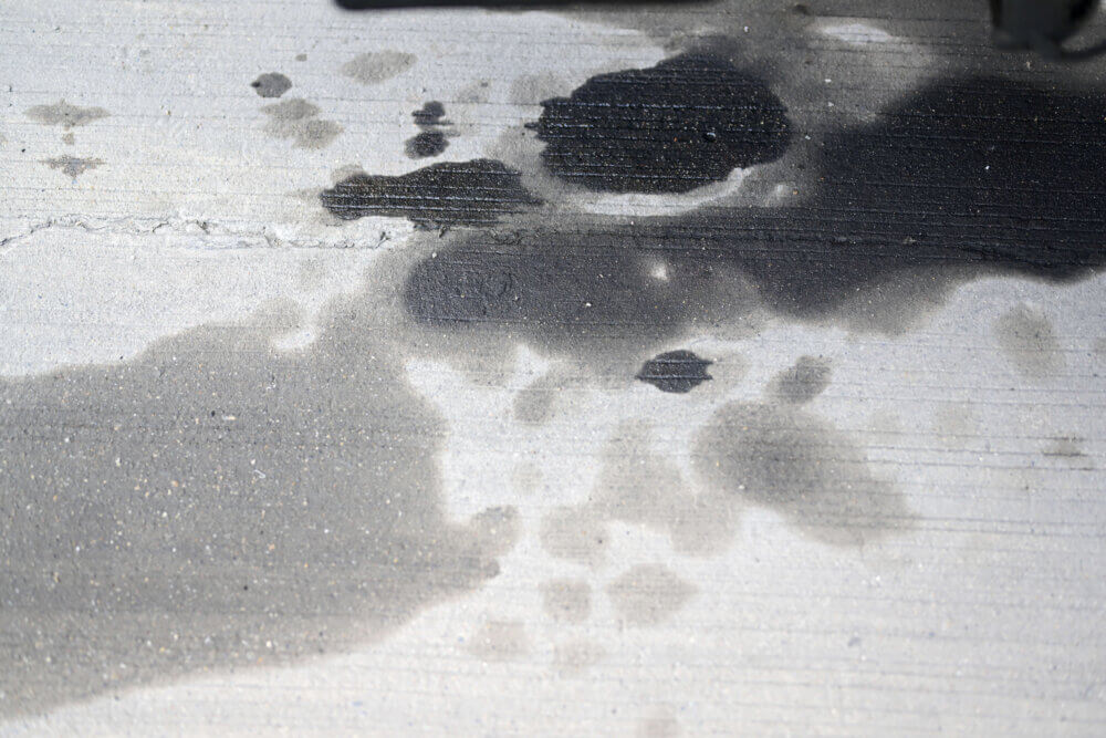 How to Clean Grease with Hydrogen Peroxide: Effective Stain Removal ...